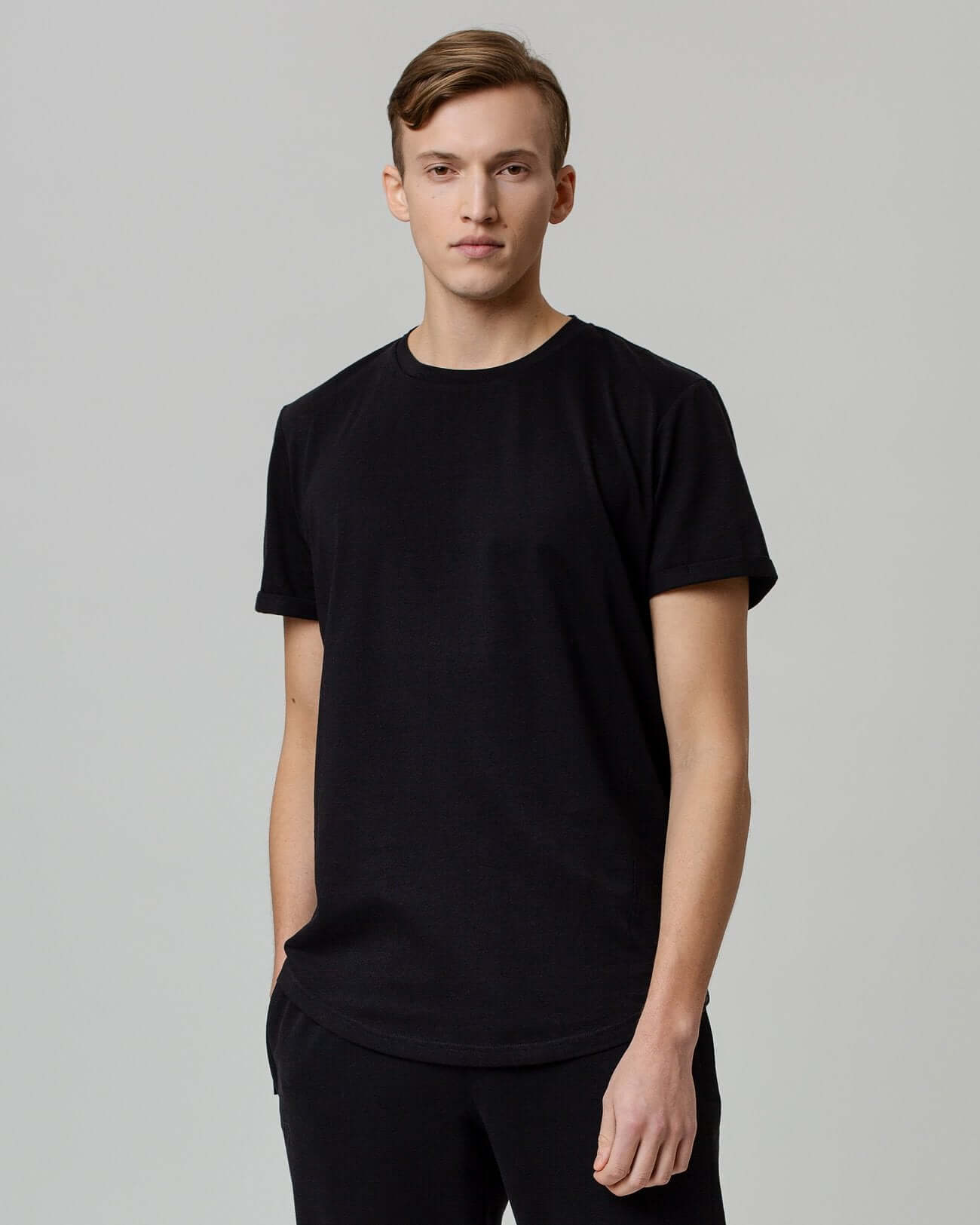 Organic cotton streetwear - Men's elongated T-shirt